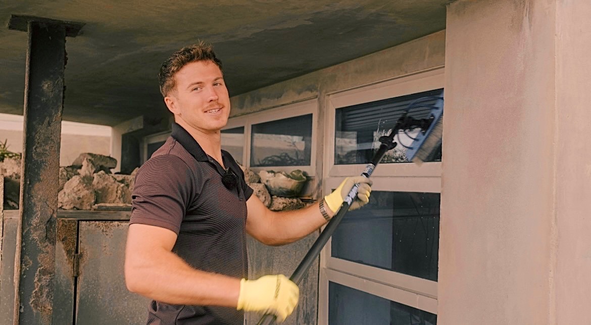 SUNSET® Window Cleaners | Professional Cleaning Services